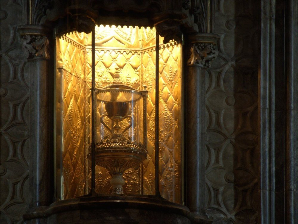 Sveti gral, čavli, kruna, krv: Ovo su najpoznatije relikvije povezane s ...