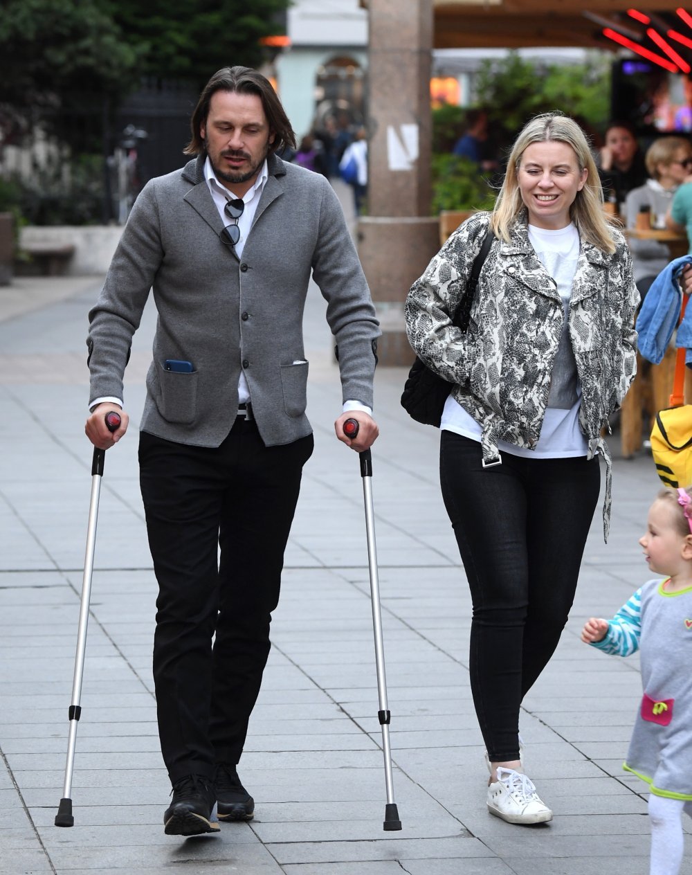 Prvi put nakon razvoda Boško Balaban uhvaćen u ženskom društvu - tportal