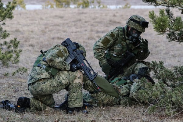Hrvatska uvodi jednomjesečni vojni rok? Detalji se razrađuju, a slično ... Hrvatska uvodi jednomjesečni vojni rok? Detalji se razrađuju, a slično ...